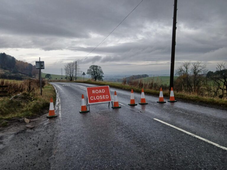 Driver taken to hospital after A923 crash near Coupar Angus
