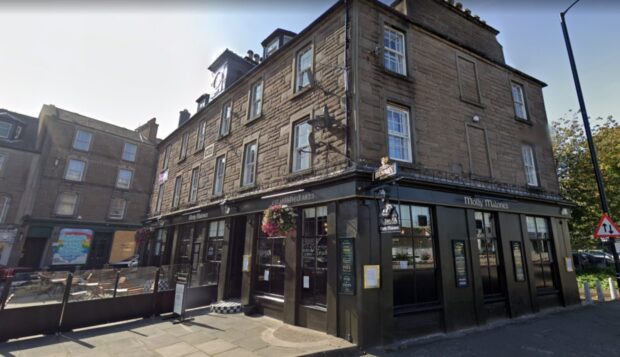 14 of the best sports bars in Dundee to watch the big match