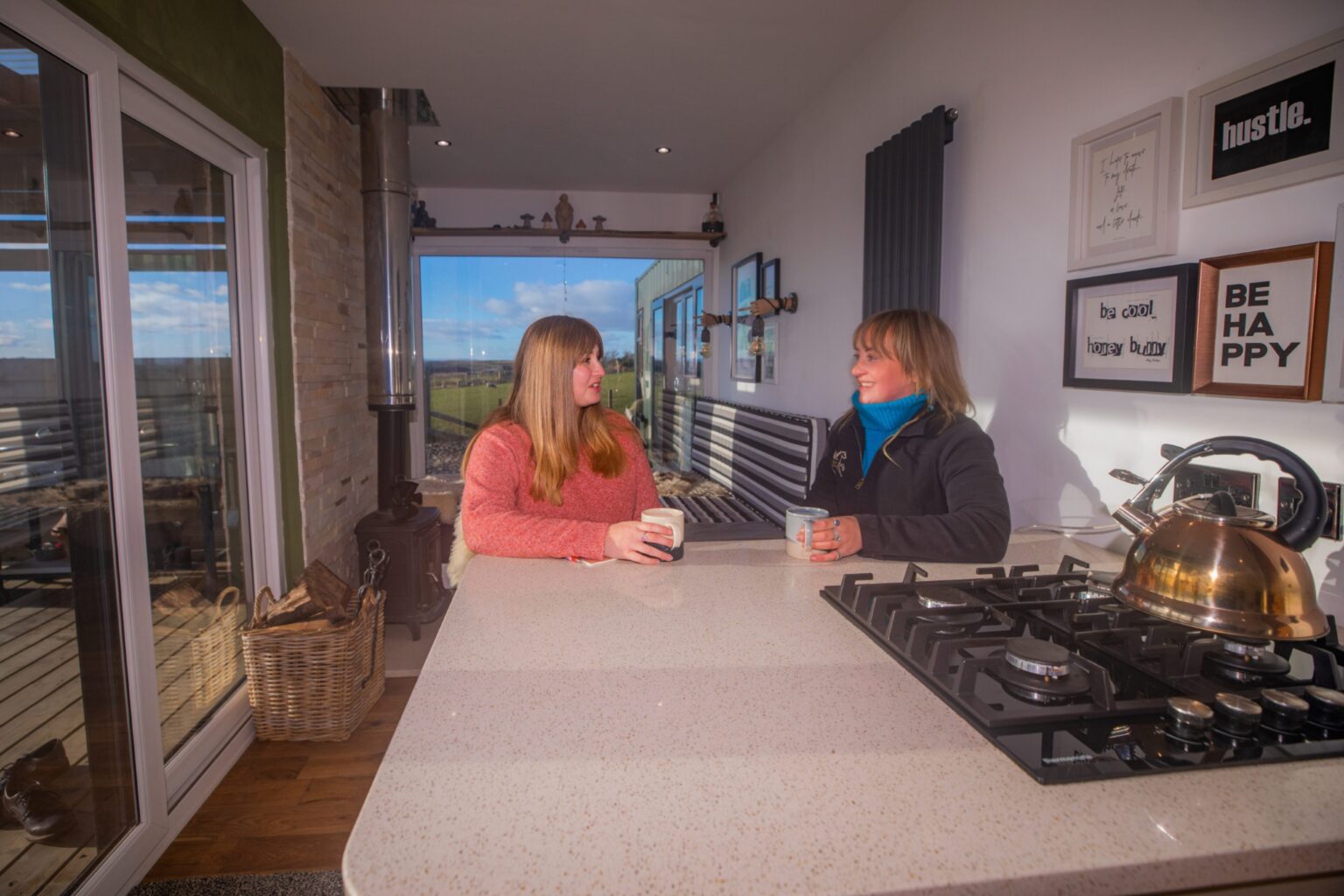 Visiting viral Stirling off-gridder Robyn at shipping container home