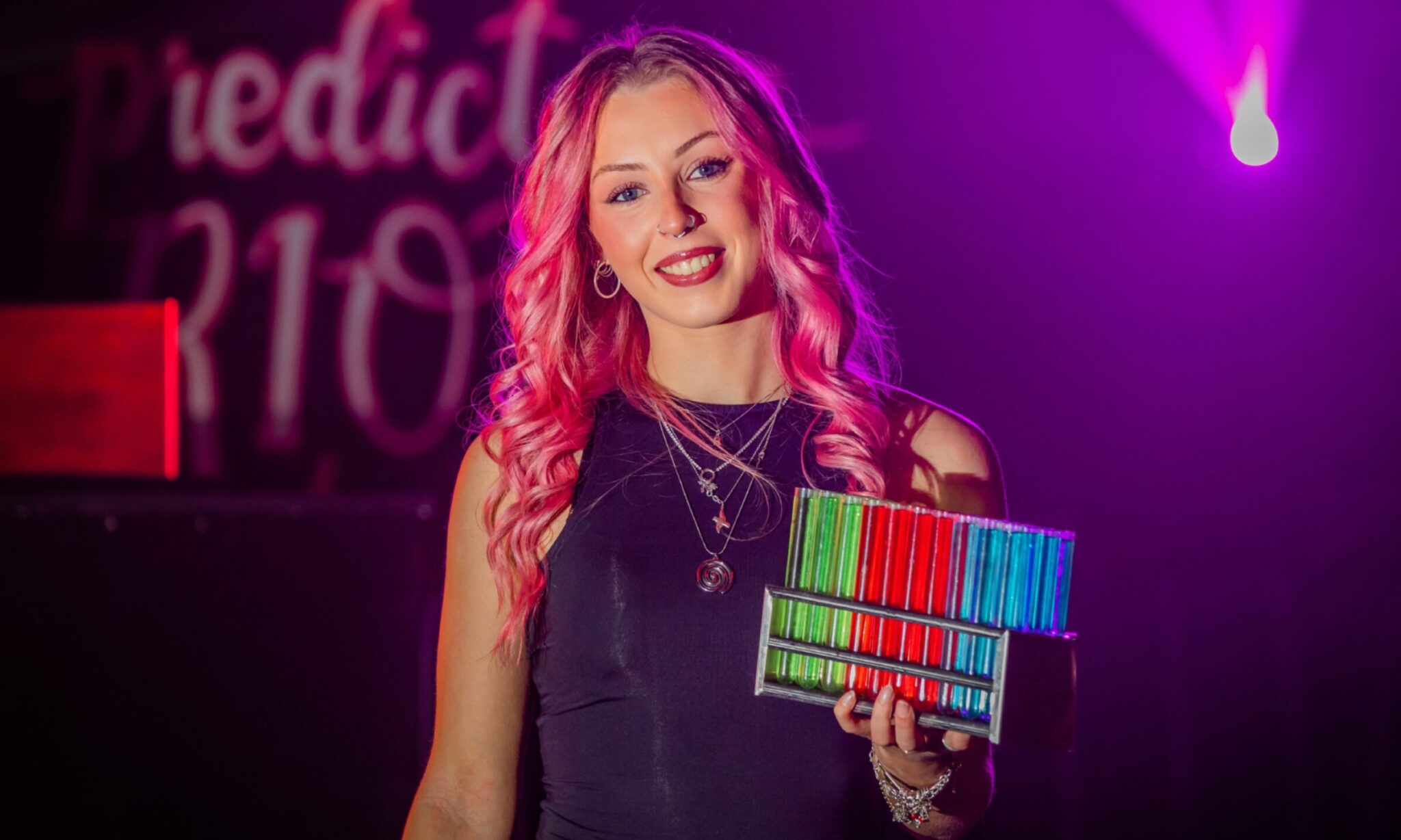 Santas, £50 tips & 'touchy' customers: diary of a Dundee 'shot girl'