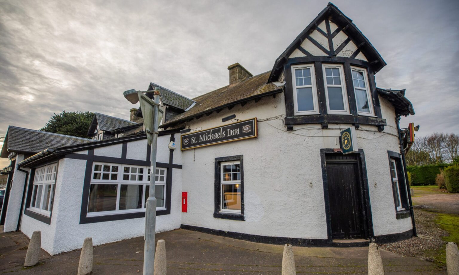 Live updates after major fire at St Michaels Inn in Fife | The Courier