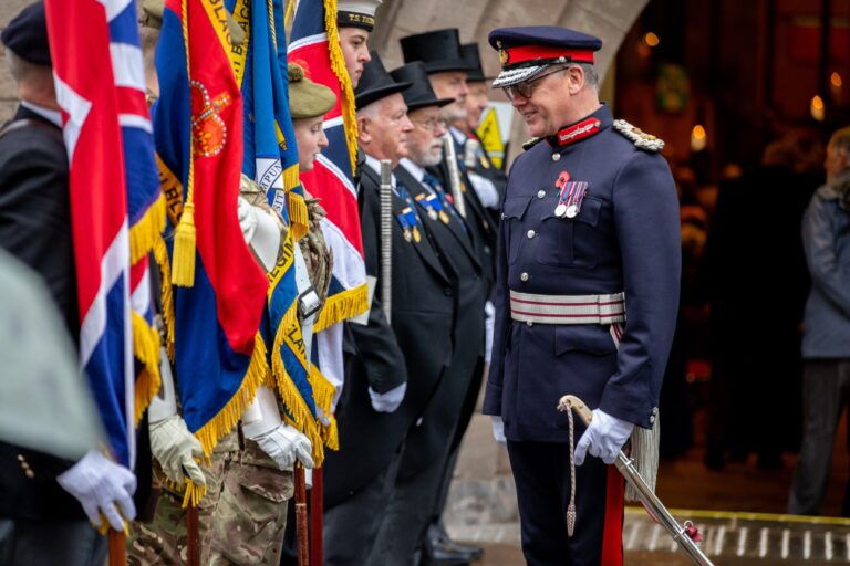 Tributes paid at Perth Remembrance Day memorial service