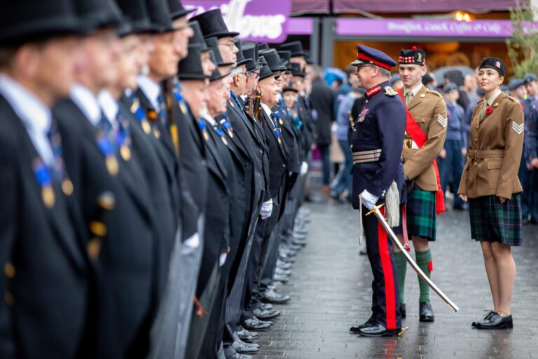 Tributes paid at Perth Remembrance Day memorial service