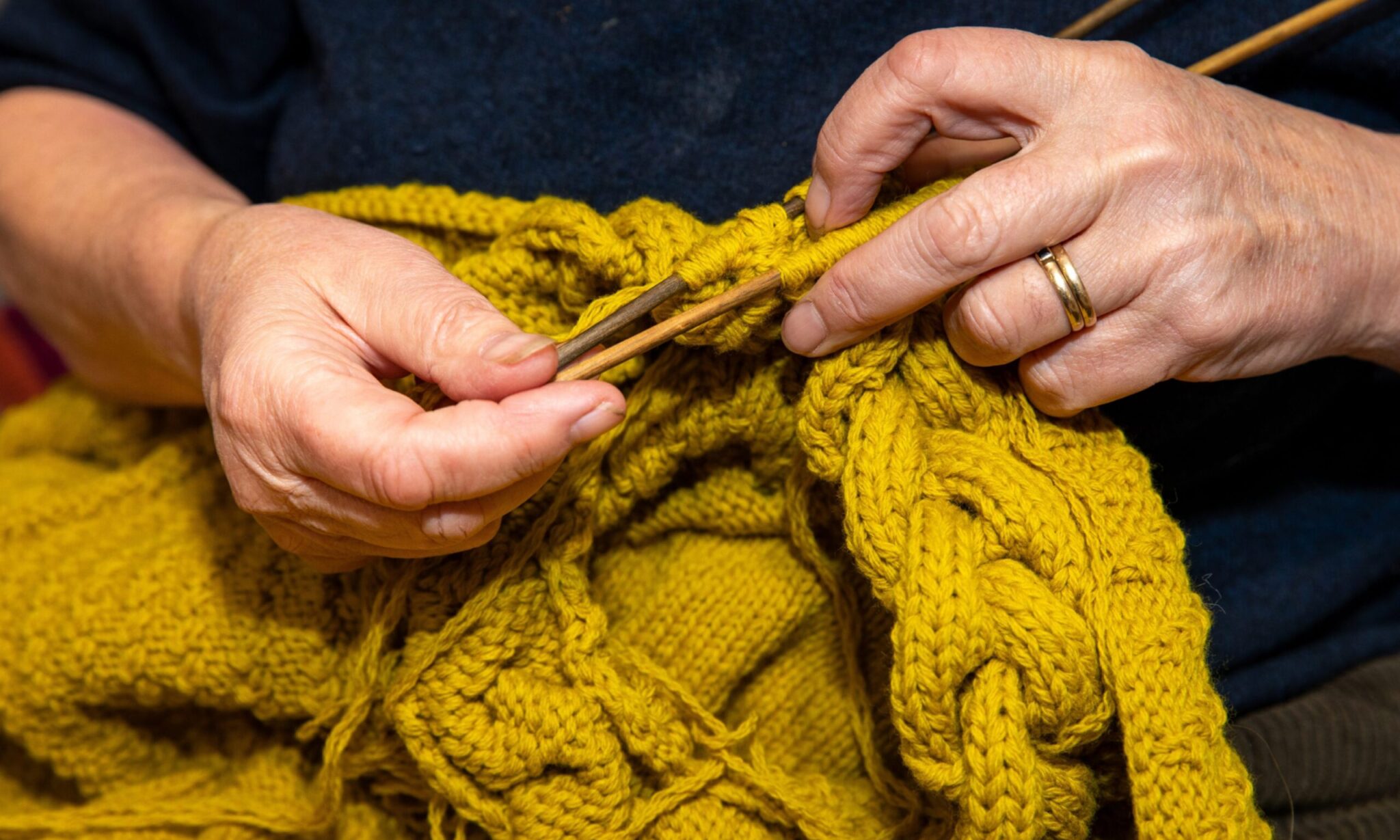Game of Wool brings knitting fame Di Gilpin and Sheila Greenwell