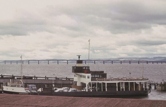 Photos show Dundee buildings and streets lost to history