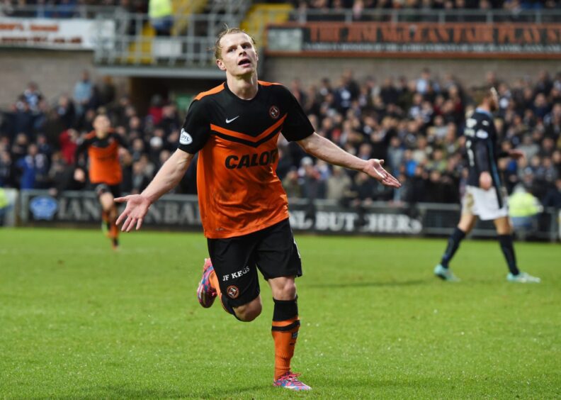 Owen Stirton: Dundee United starlet wants derby crack at Dundee