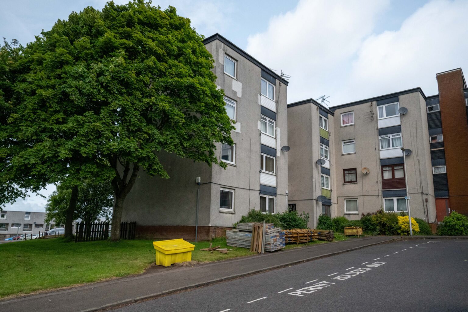 Dundee flat owners call for council transparency over controversial £1m ...