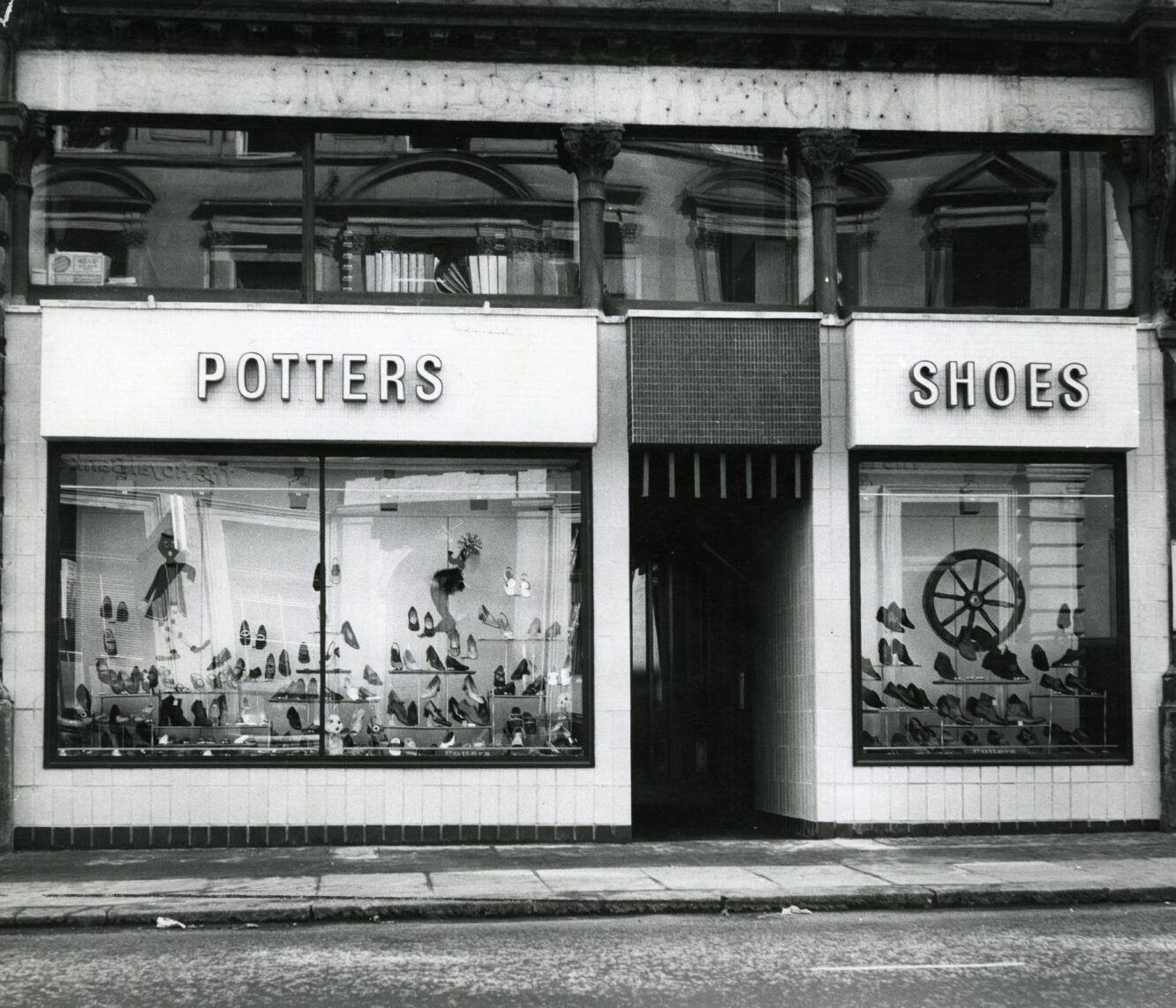 Photos of Dundee's shoe shops through the years - The Courier