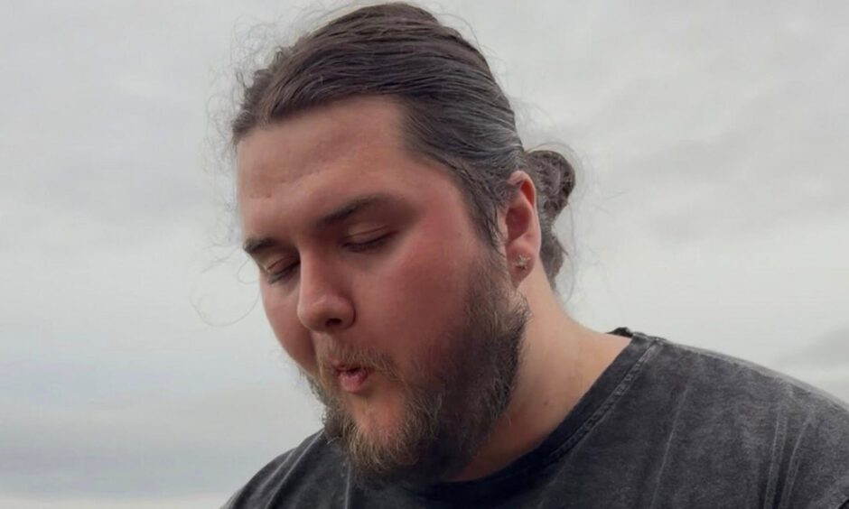 Kalani Ghost Hunter tries 'insane' breakfast butty at Perthshire farm