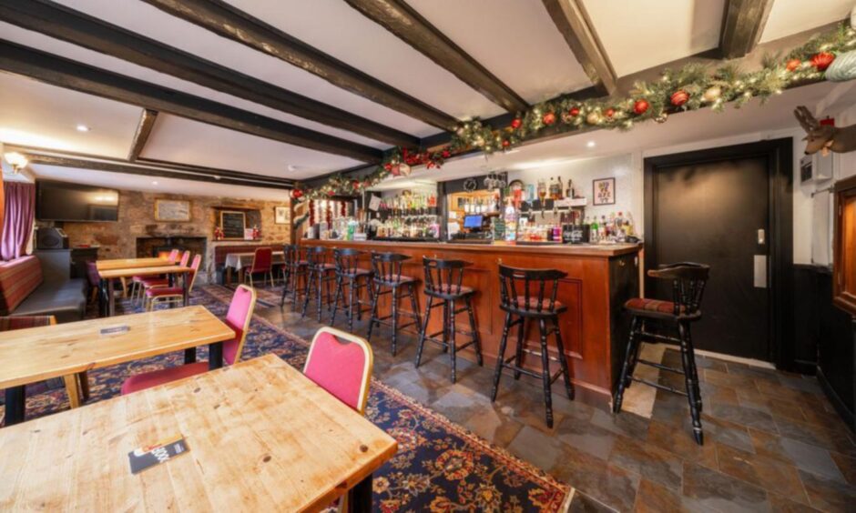 Pub and restaurant in Fife village of Strathmiglo up for sale