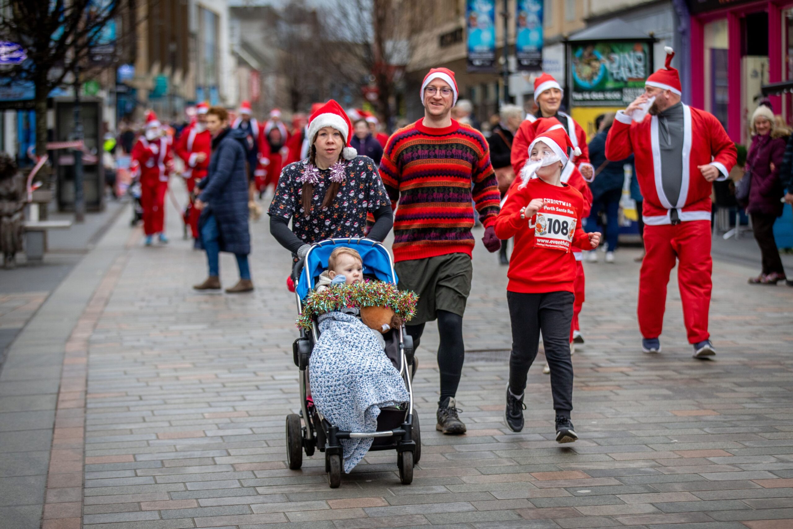 Gallery: Perth Santa Run 5km brings festive fun to city centre
