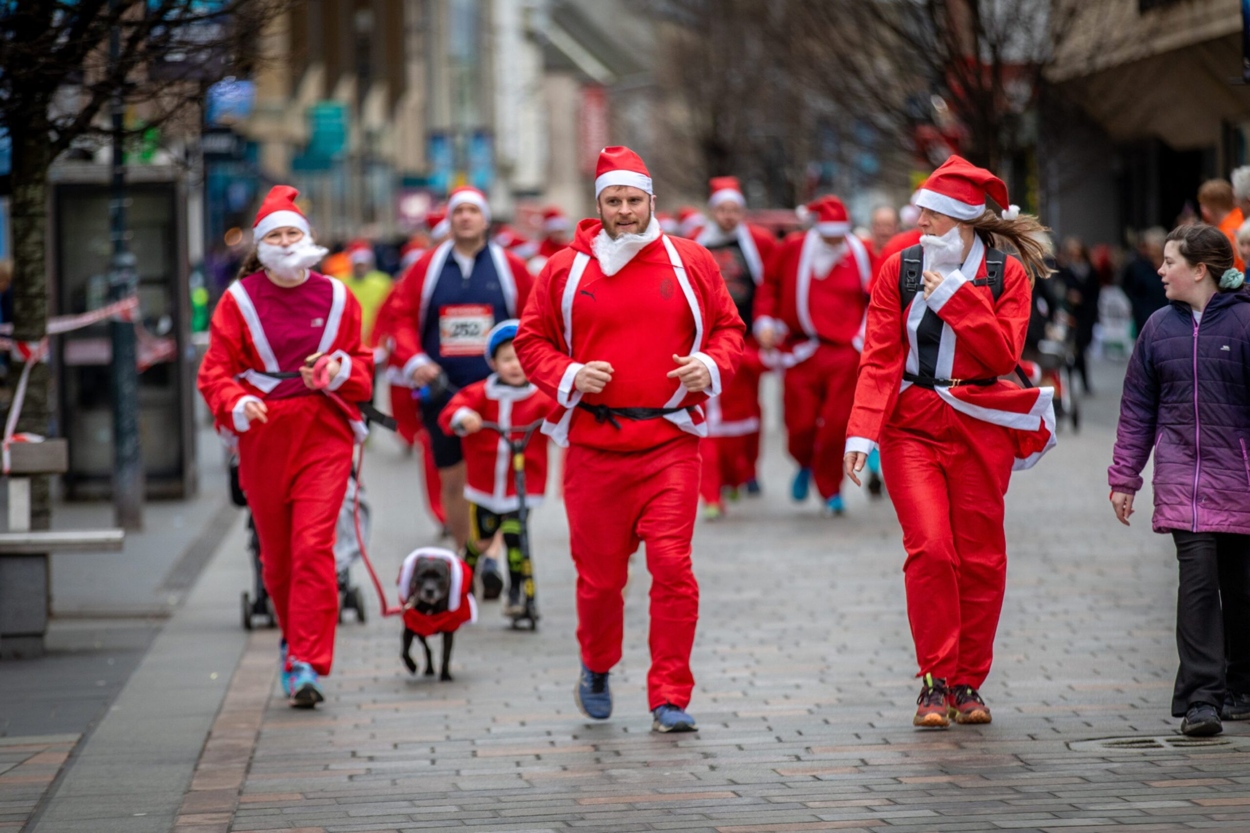Gallery: Perth Santa Run 5km brings festive fun to city centre