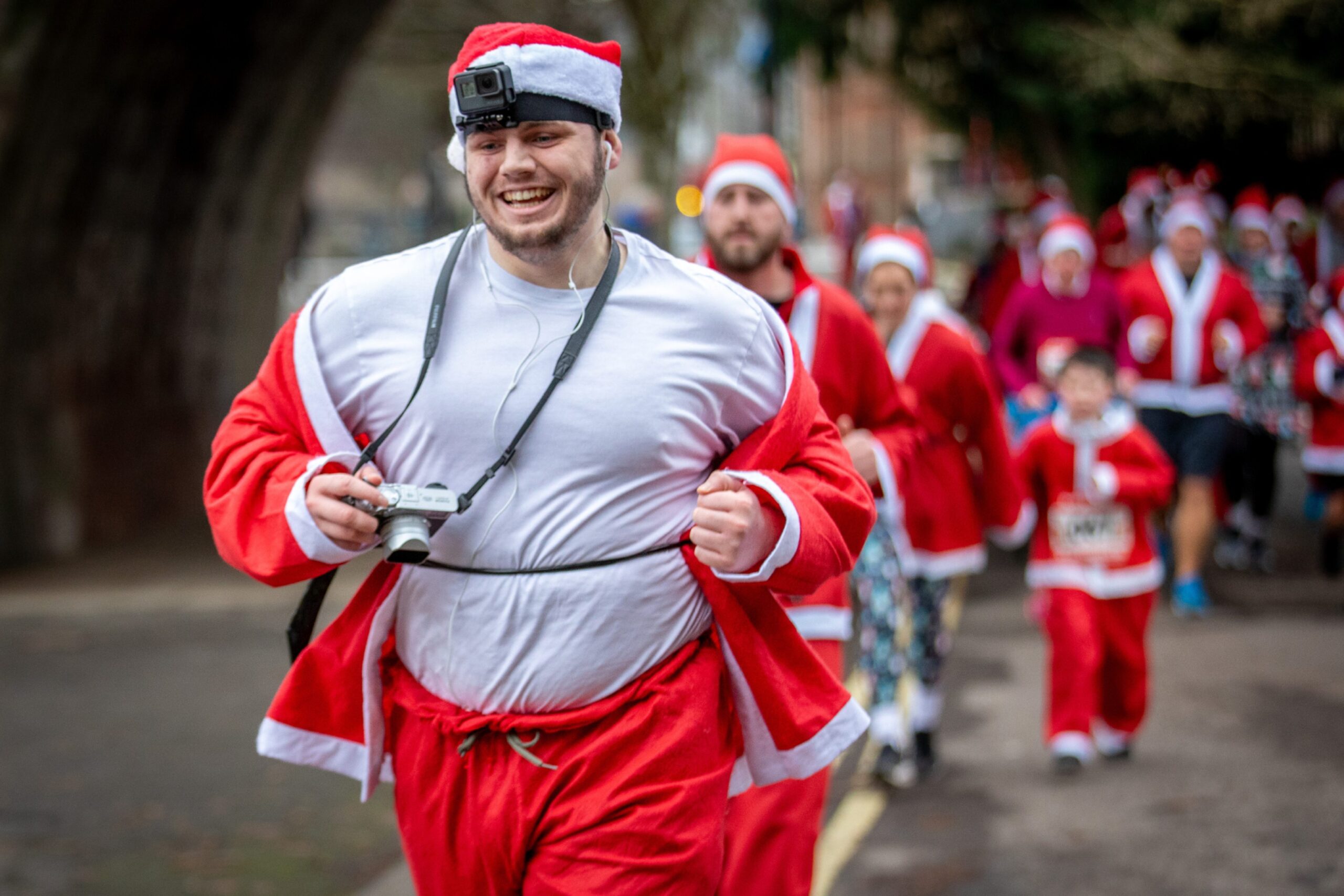 Gallery: Perth Santa Run 5km brings festive fun to city centre