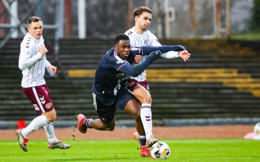 Dundee boss Steven Pressley curses Craig Gordon save v Hearts