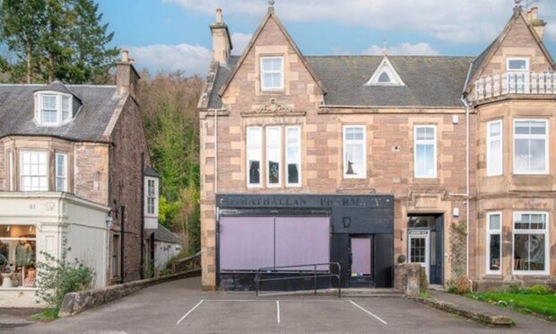Pilates studio planned for former Bridge of Allan pharmacy