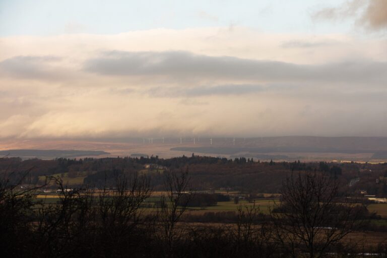 Stirling back walk photos - exploring Scotland's historic city route