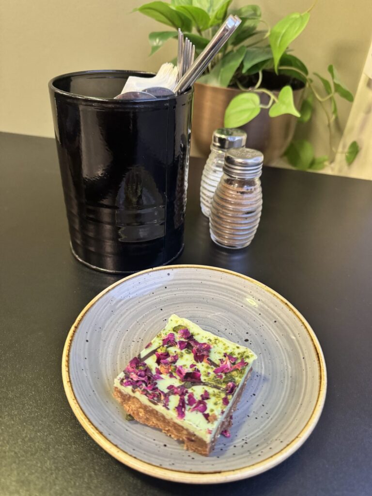 I review 7 cosy Dundee cafes - which beat my January blues?