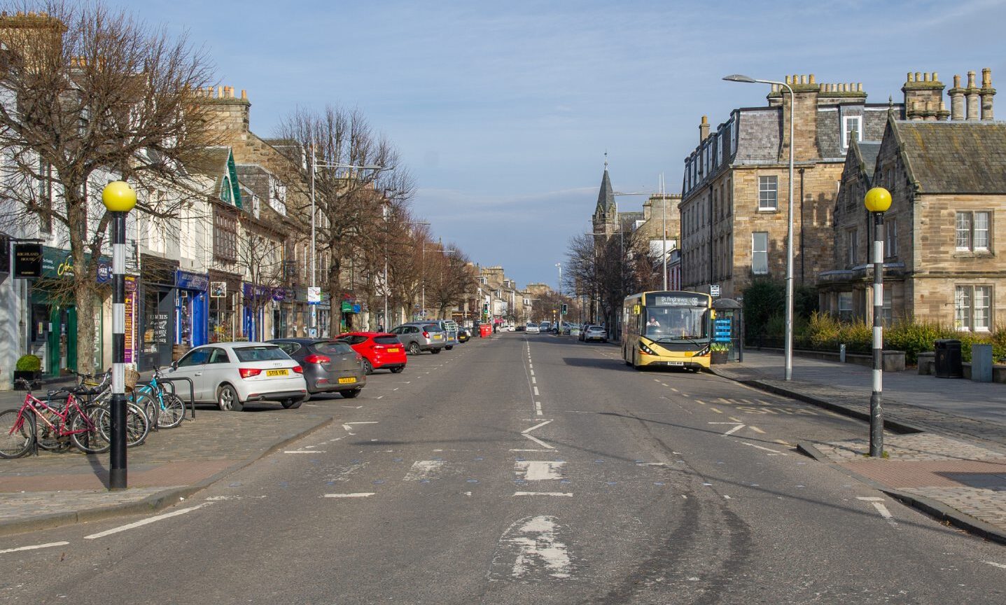 Man suffers serious injury after group attack outside St Andrews bar