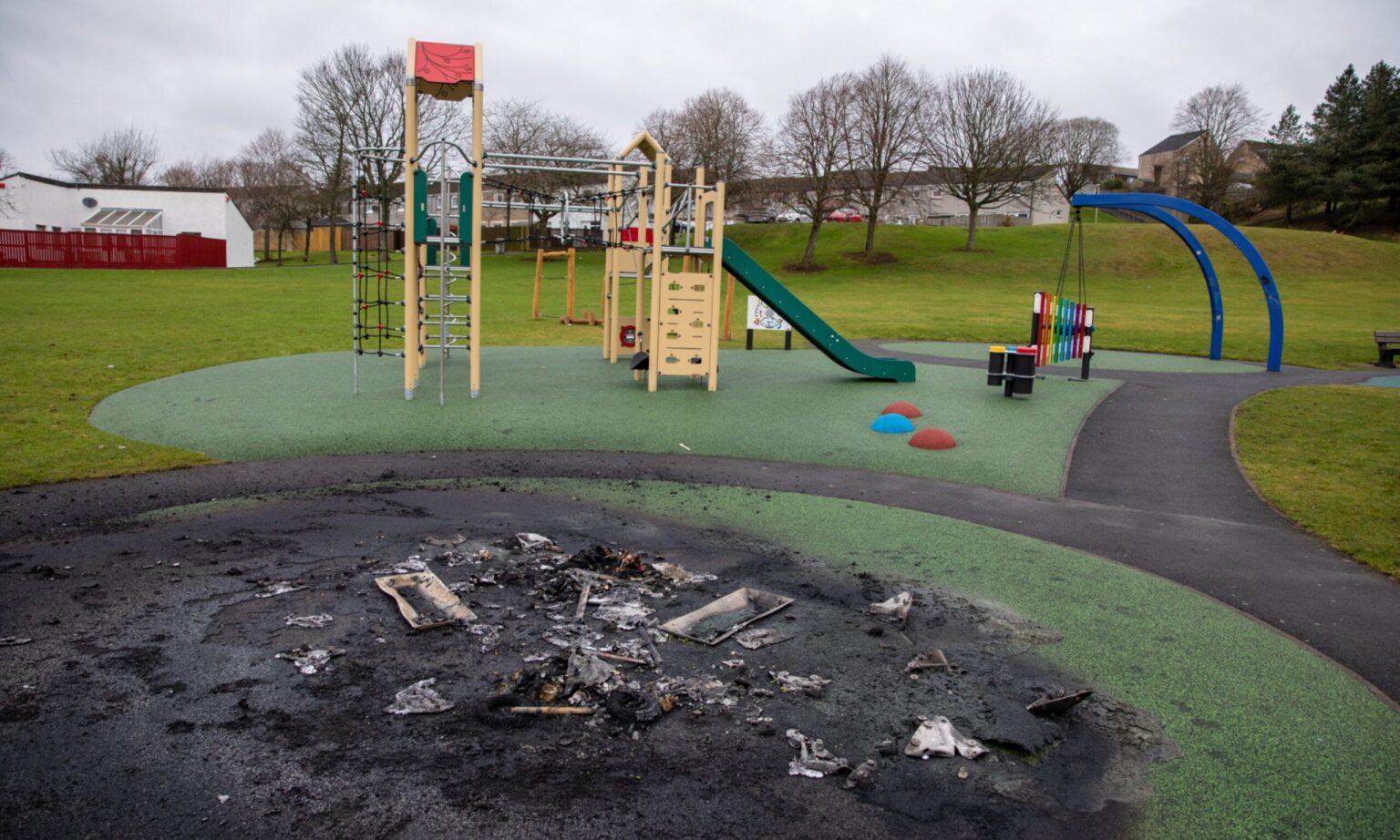 Fire breaks out at newly refurbished play park in Cowdenbeath