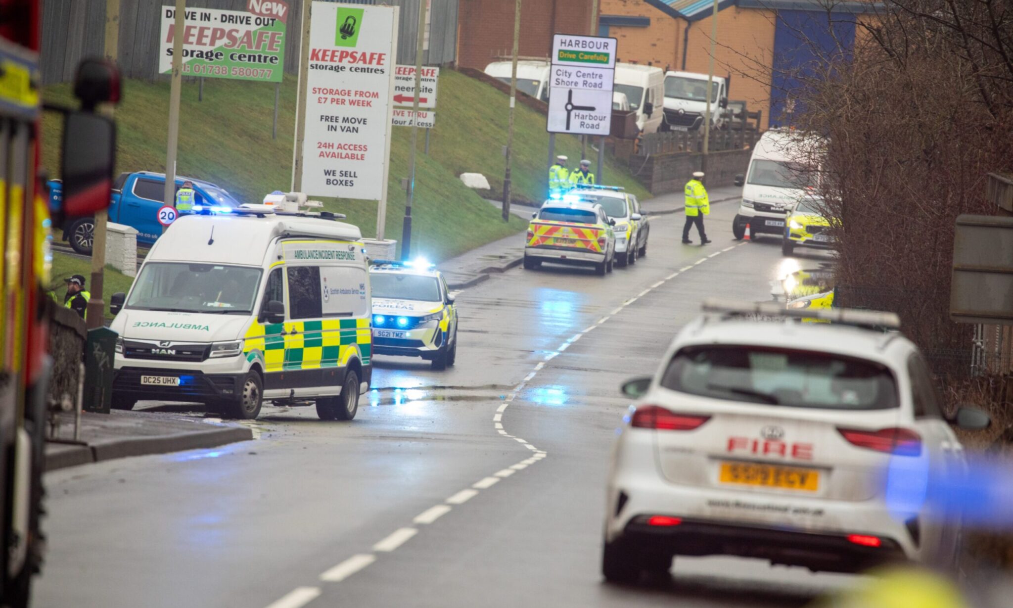 Fire near Perth harbour sparks major emergency response