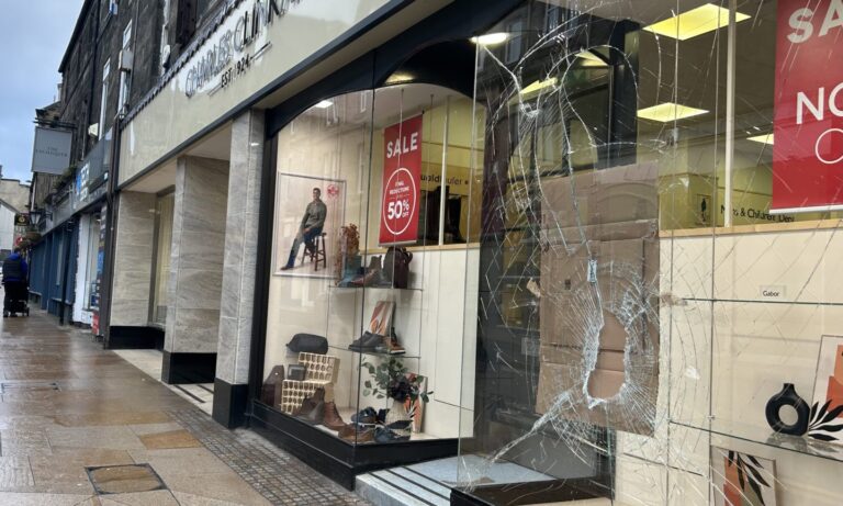 Kirkcaldy break-in and three shops 'smashed up' in crime spree