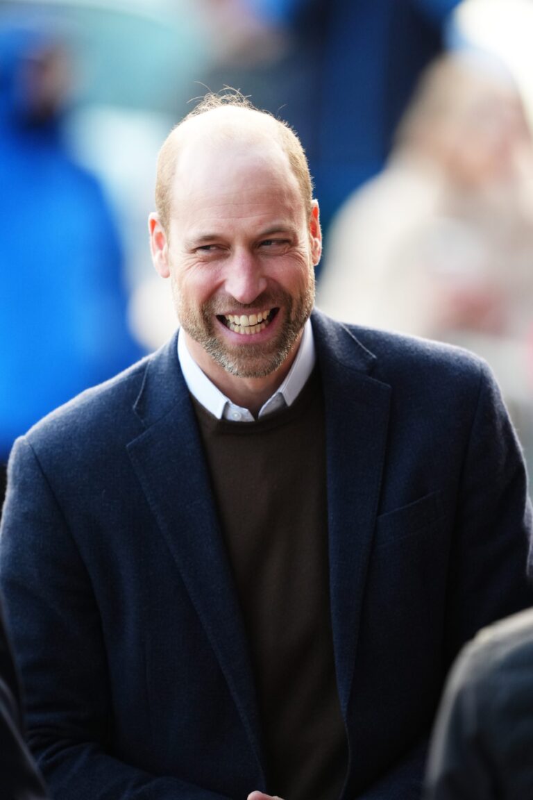 Prince William and Kate arrive in Stirling for royal visit