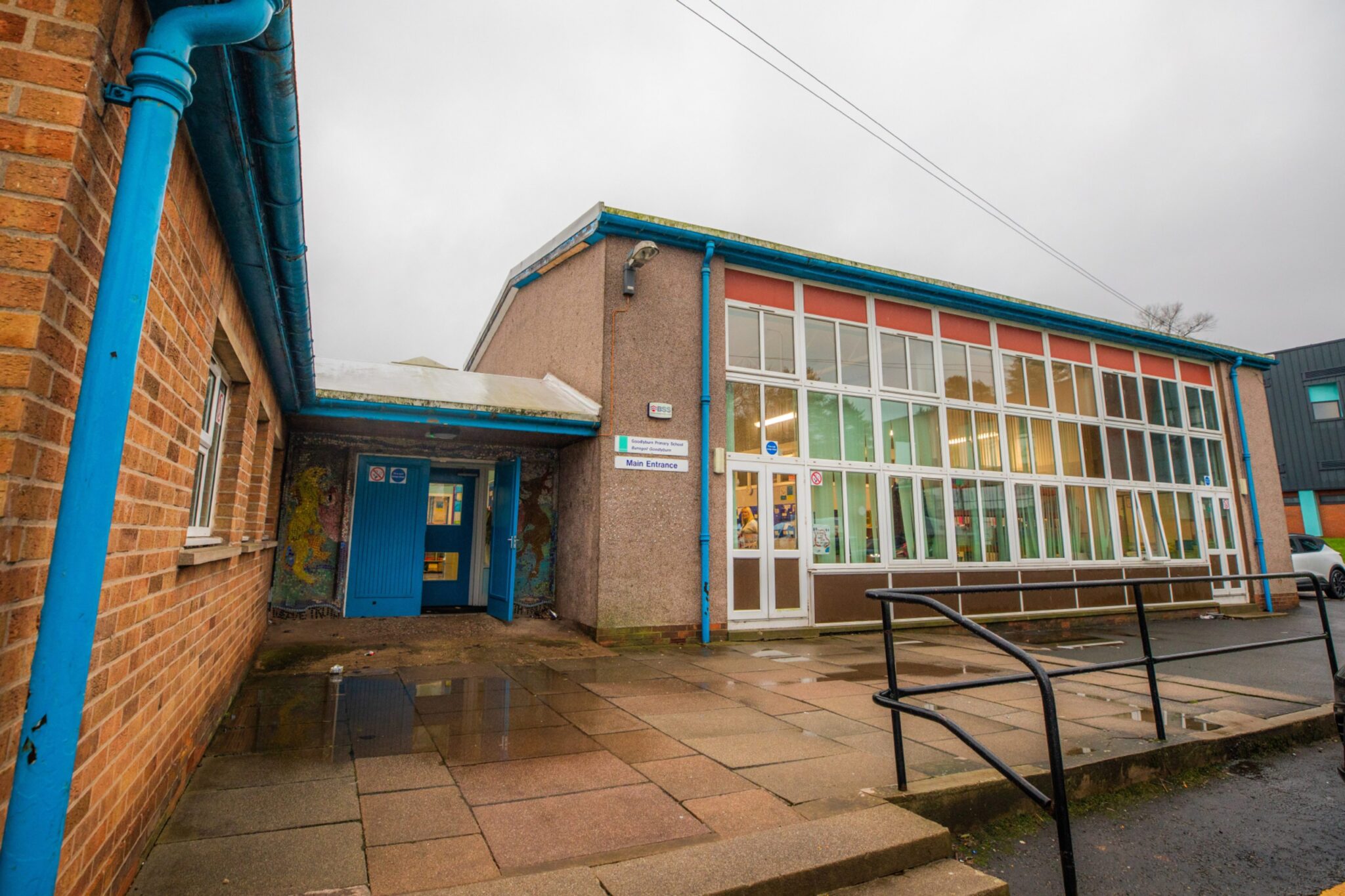 Goodlyburn Primary Gaelic pupils mostly from non-Gaelic families