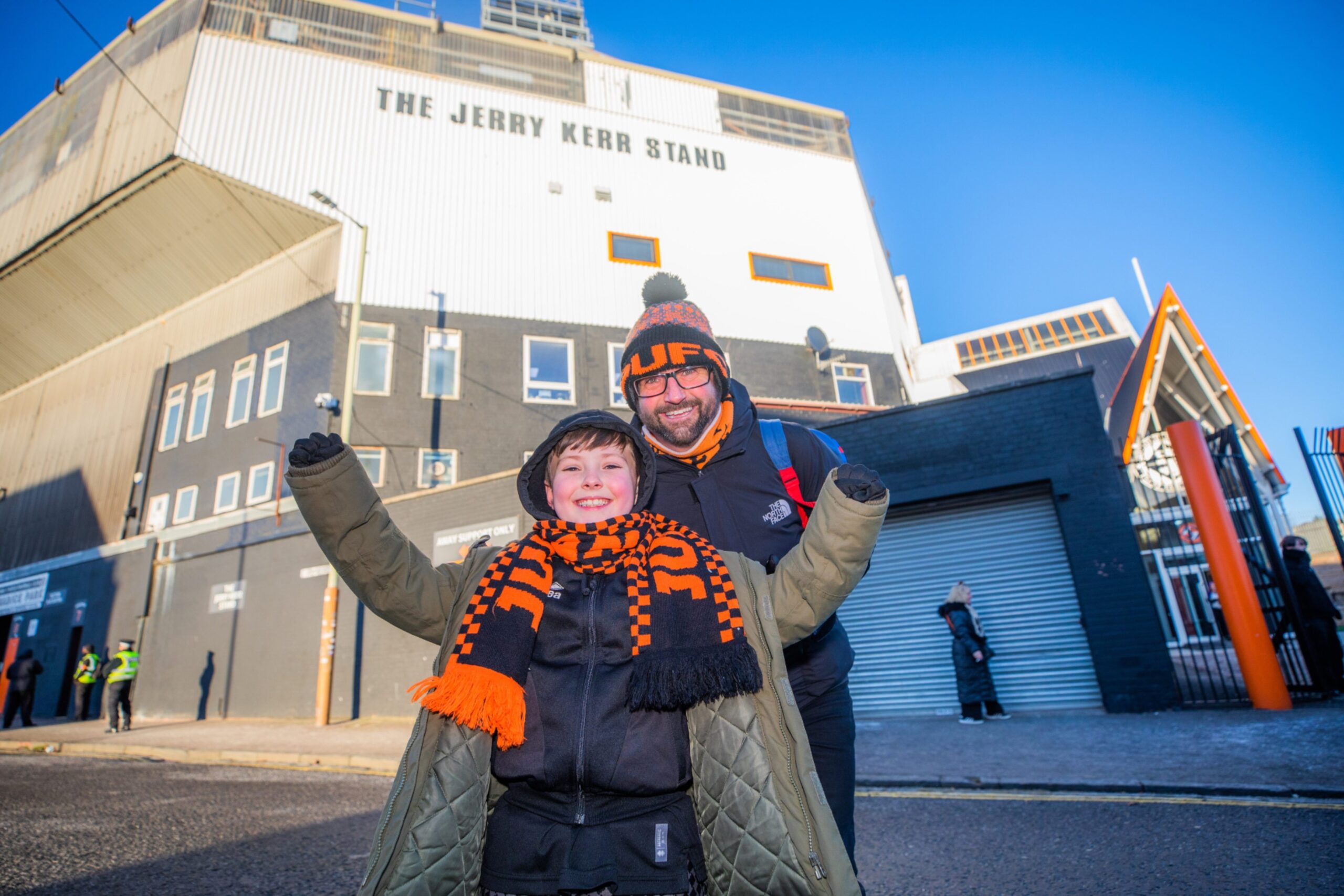 Best fan photos from first Dundee derby of 2026