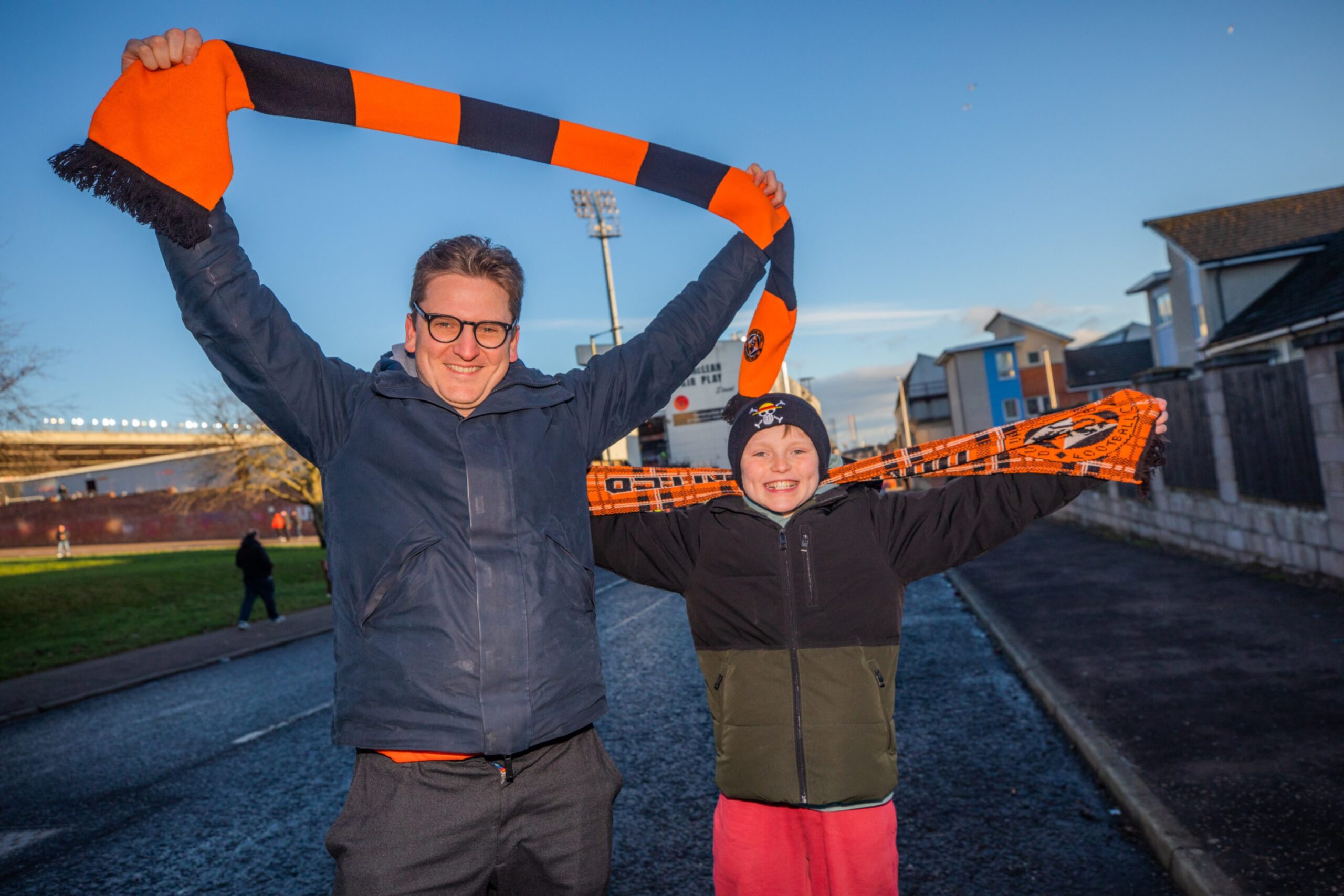 Best fan photos from first Dundee derby of 2026