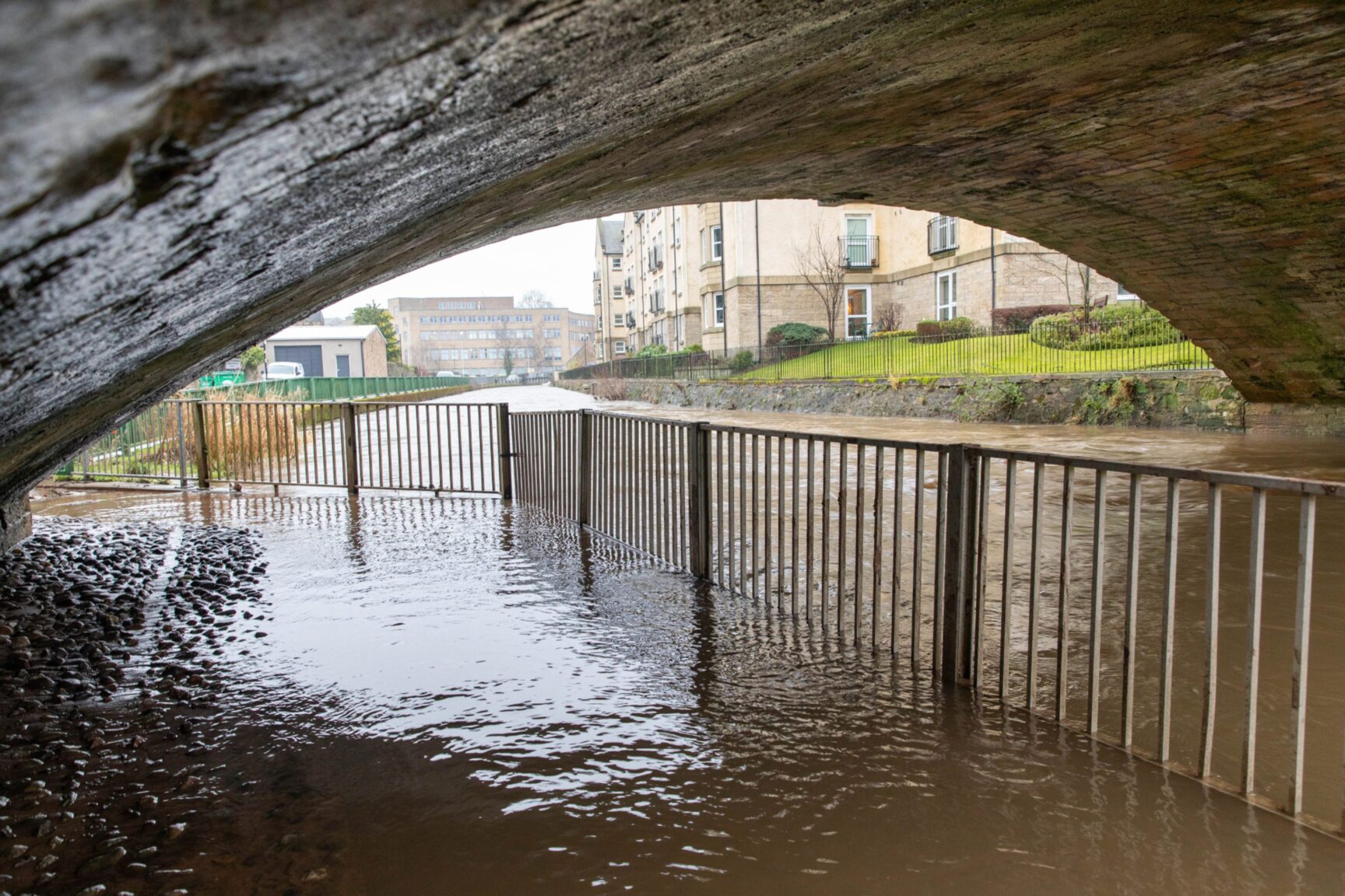 Live updates: Heavy rain and wind in Dundee, Perthshire & Angus