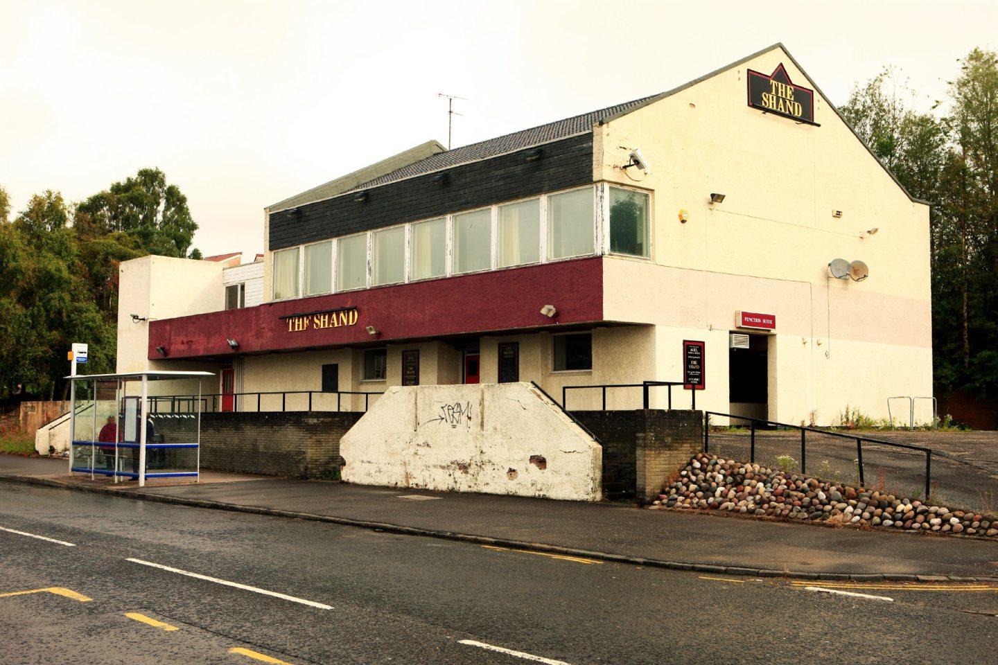 Why The Jimmy Shand was a beloved Dundee pub | The Courier