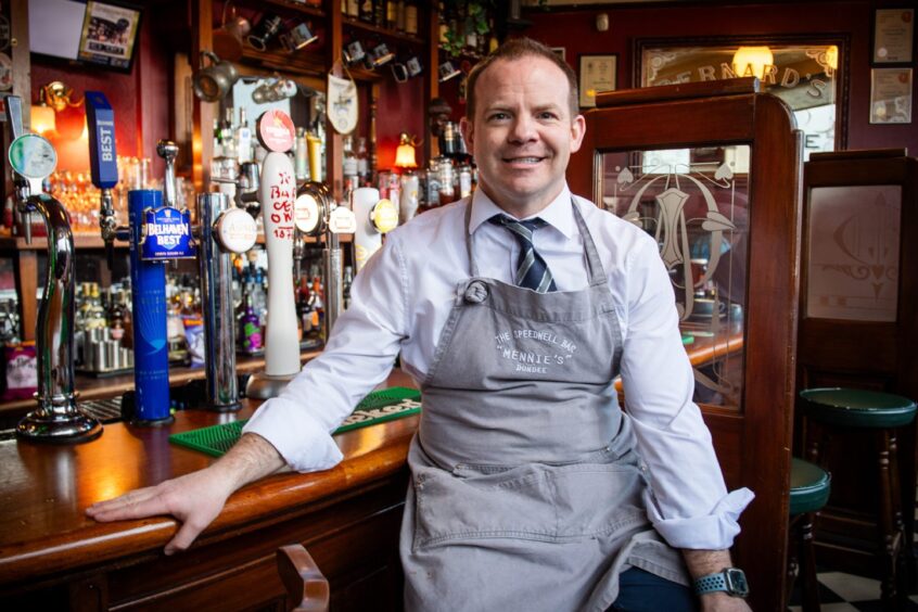 Dundee's Speedwell Bar rated second in Great British Pub Crawl