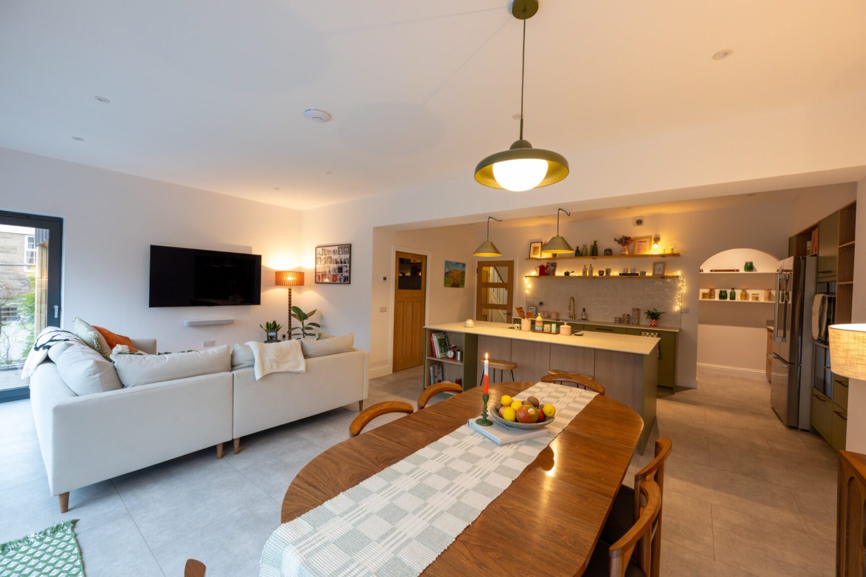 Broughty Ferry couple transform 'old school' 1930s house
