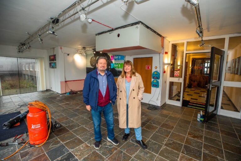 Inside Dundee's former Radio Tay studios with star DJ Ally Bally