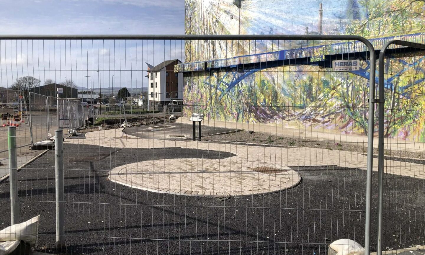 Huge hole in Lochee High Street as 20 weeks of work begins