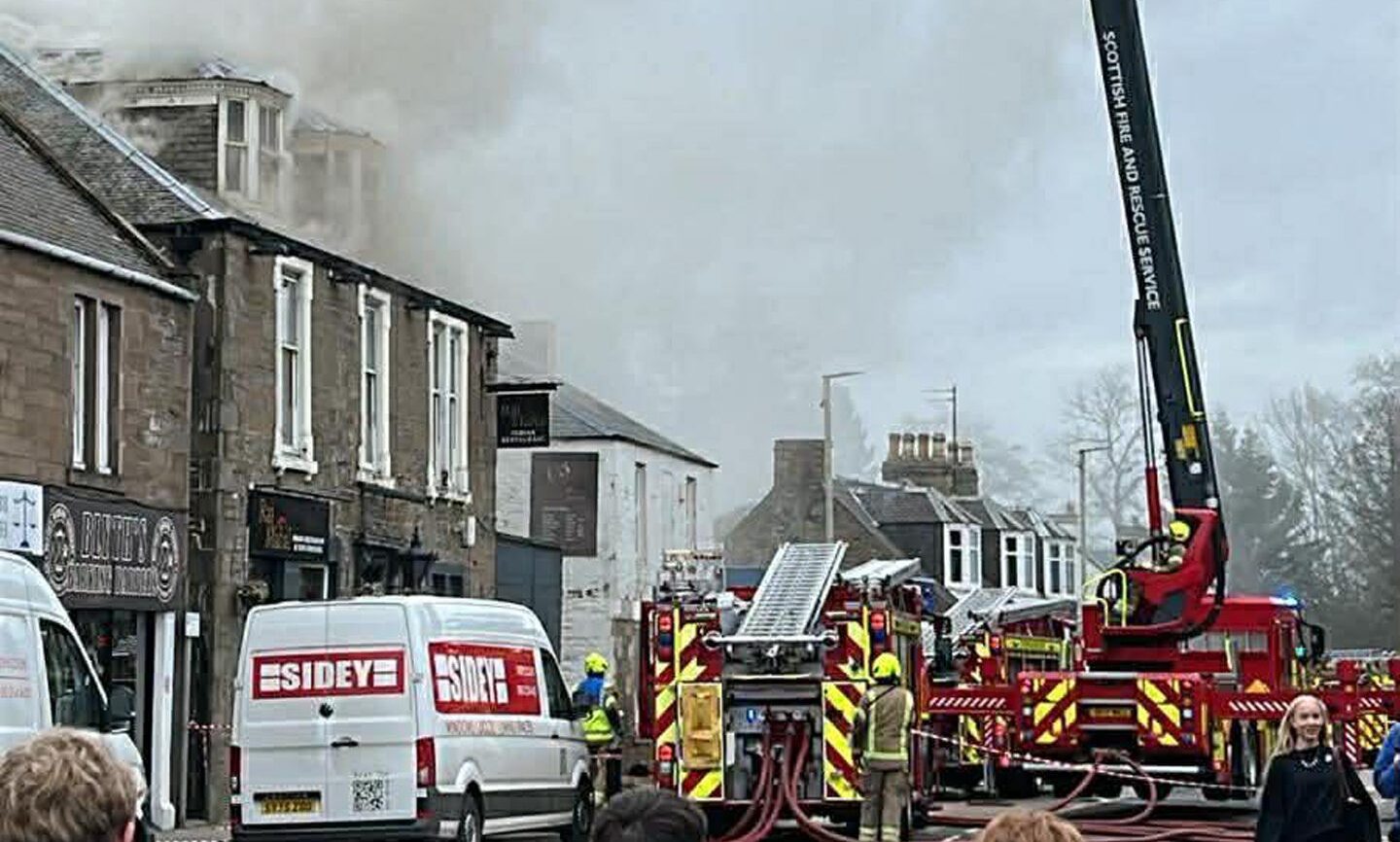 Firefighters tackle blaze Monifieth High Street