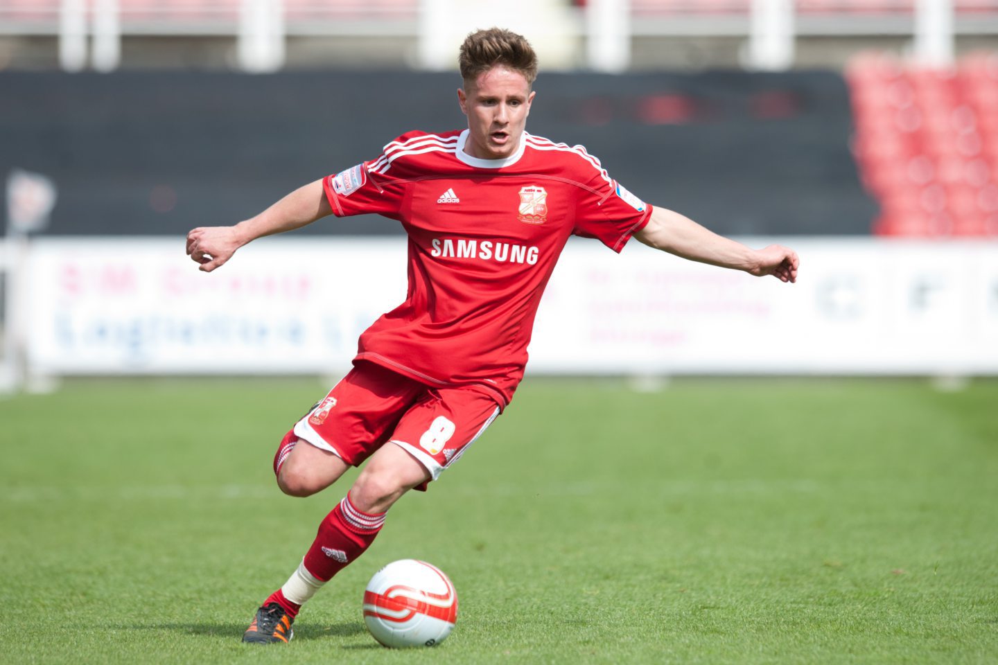 Si Ferry: Ex-Dundee FC ace's rise to social media star