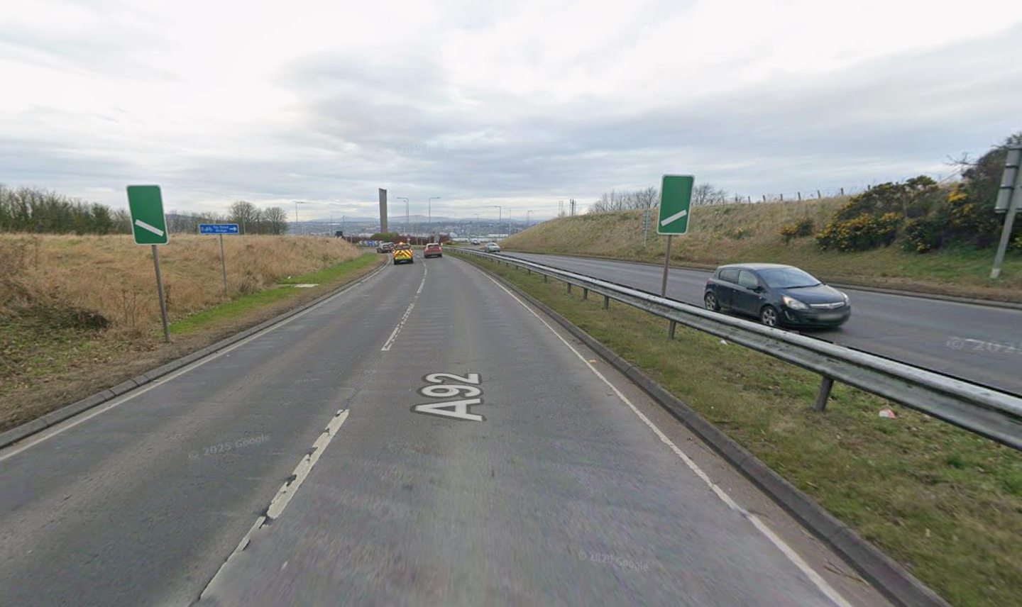 A92 traffic near Tay Road Bridge restricted as police in attendance