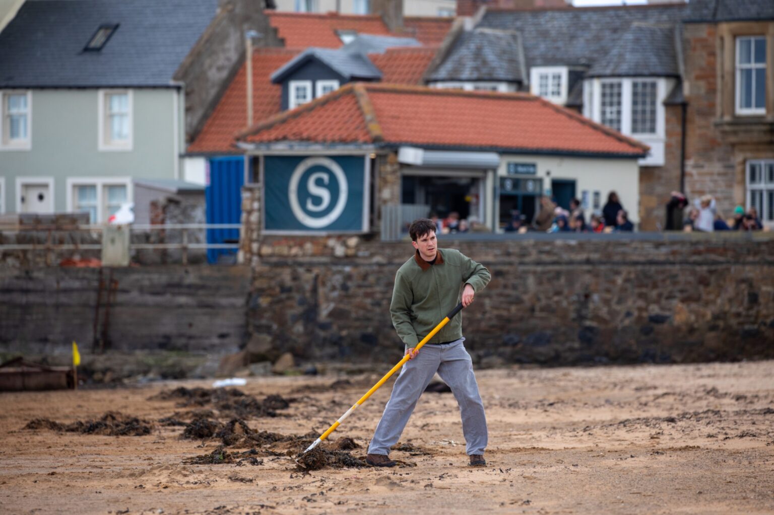 Elie hosts lively beach polo and live music event