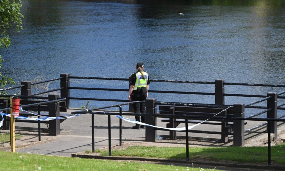 Police stand guard as Perth beauty spot taped off