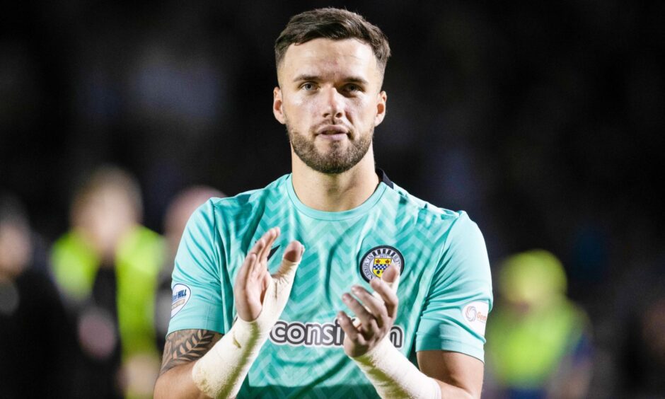 Dundee United weigh up move for St Johnstone's Ross Sinclair