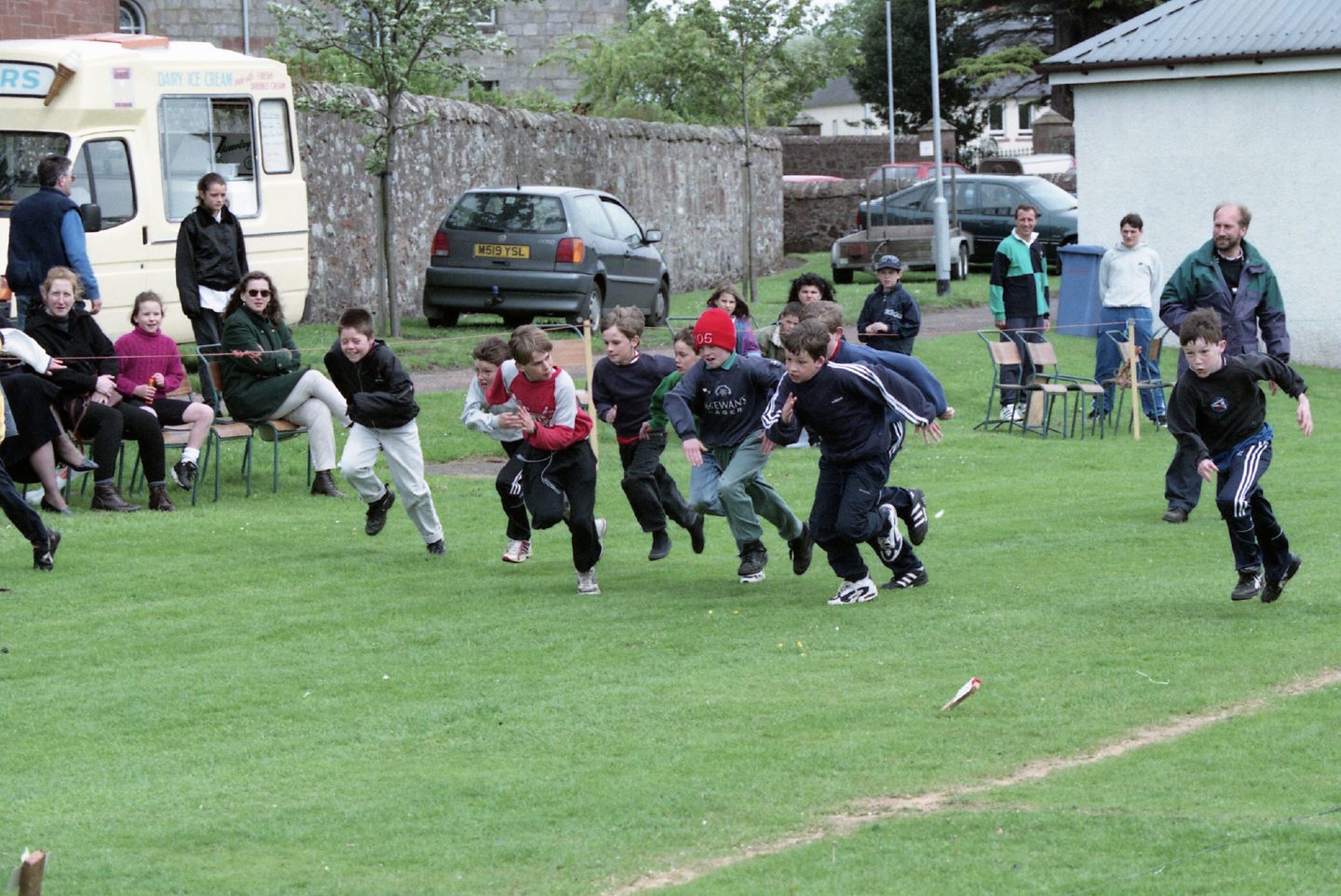 Rare archive photos of Strathmiglo Highland Games in Fife