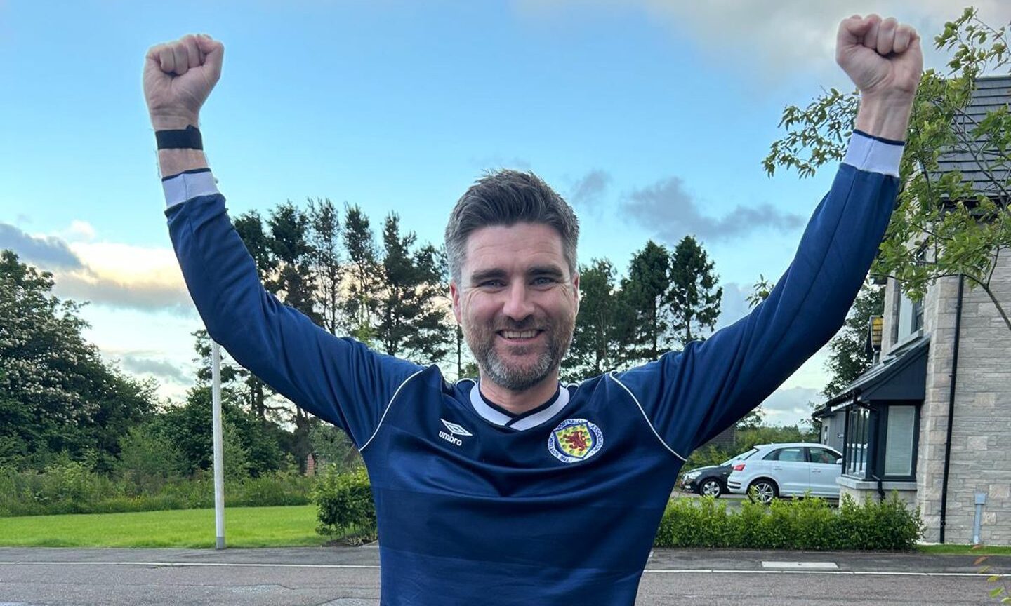 Milnathort man skips Scotland win for 'world's toughest' cycling race