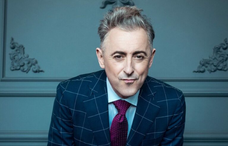 Expats Alan Cumming and Douglas Stuart plan their return to Scotland