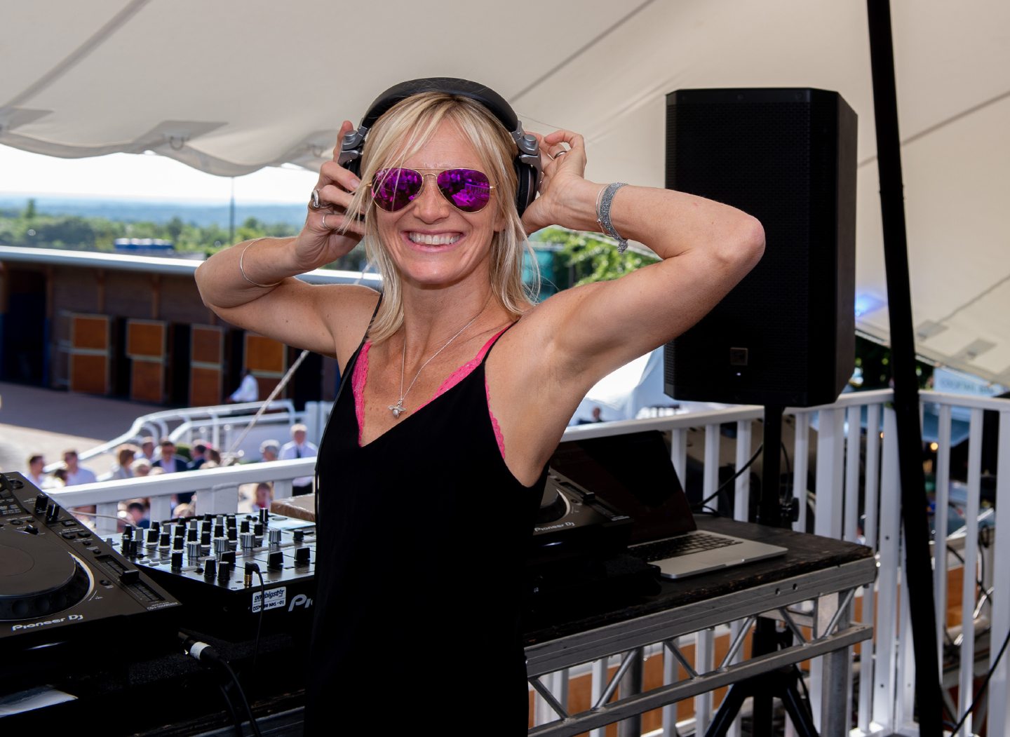 Britpop and babies: Radio DJ Jo Whiley on juggling music and motherhood ...