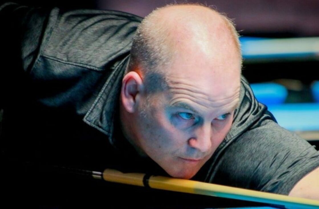 Cue applause: Expat lottery winner rescues Scotland’s pool team