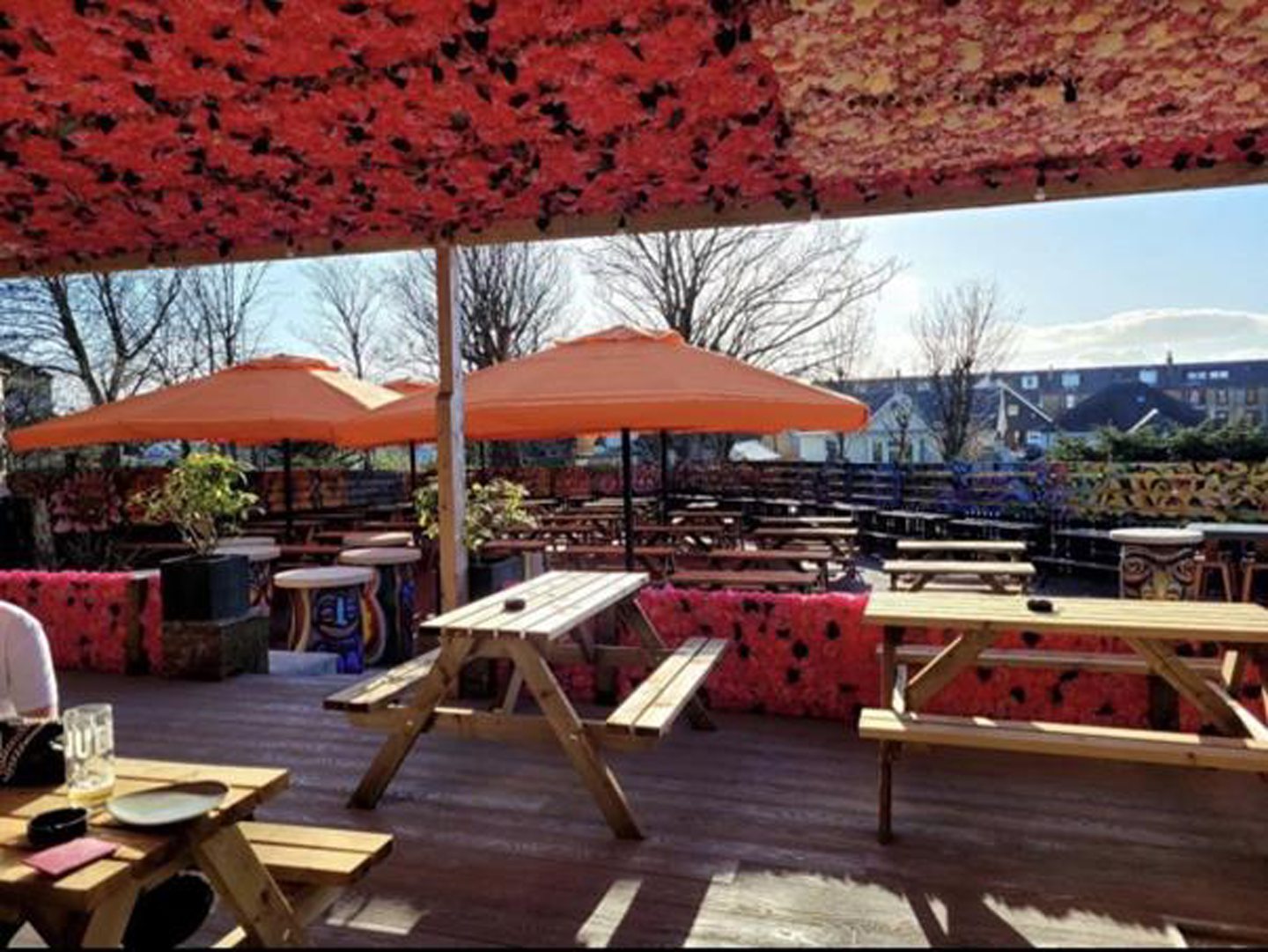 Scenic beer gardens Scotland: 5 places to try on your travels!