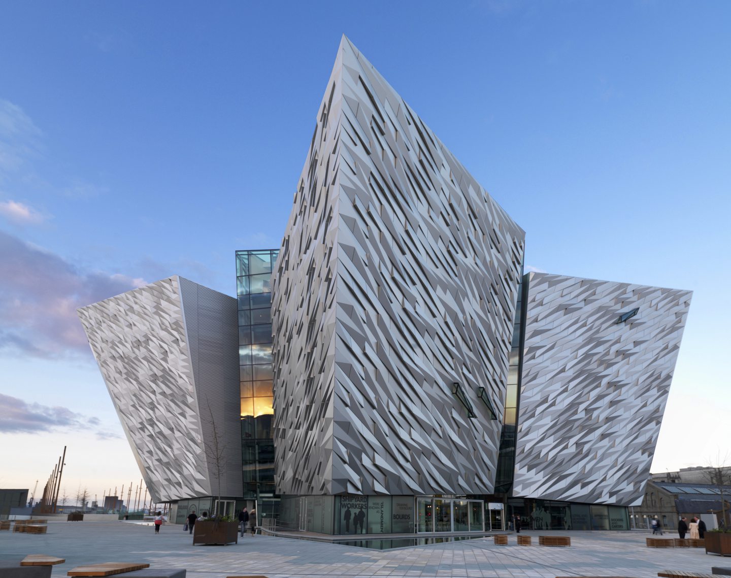 Check out these Eclipse Breaks coach tours to the island of Ireland