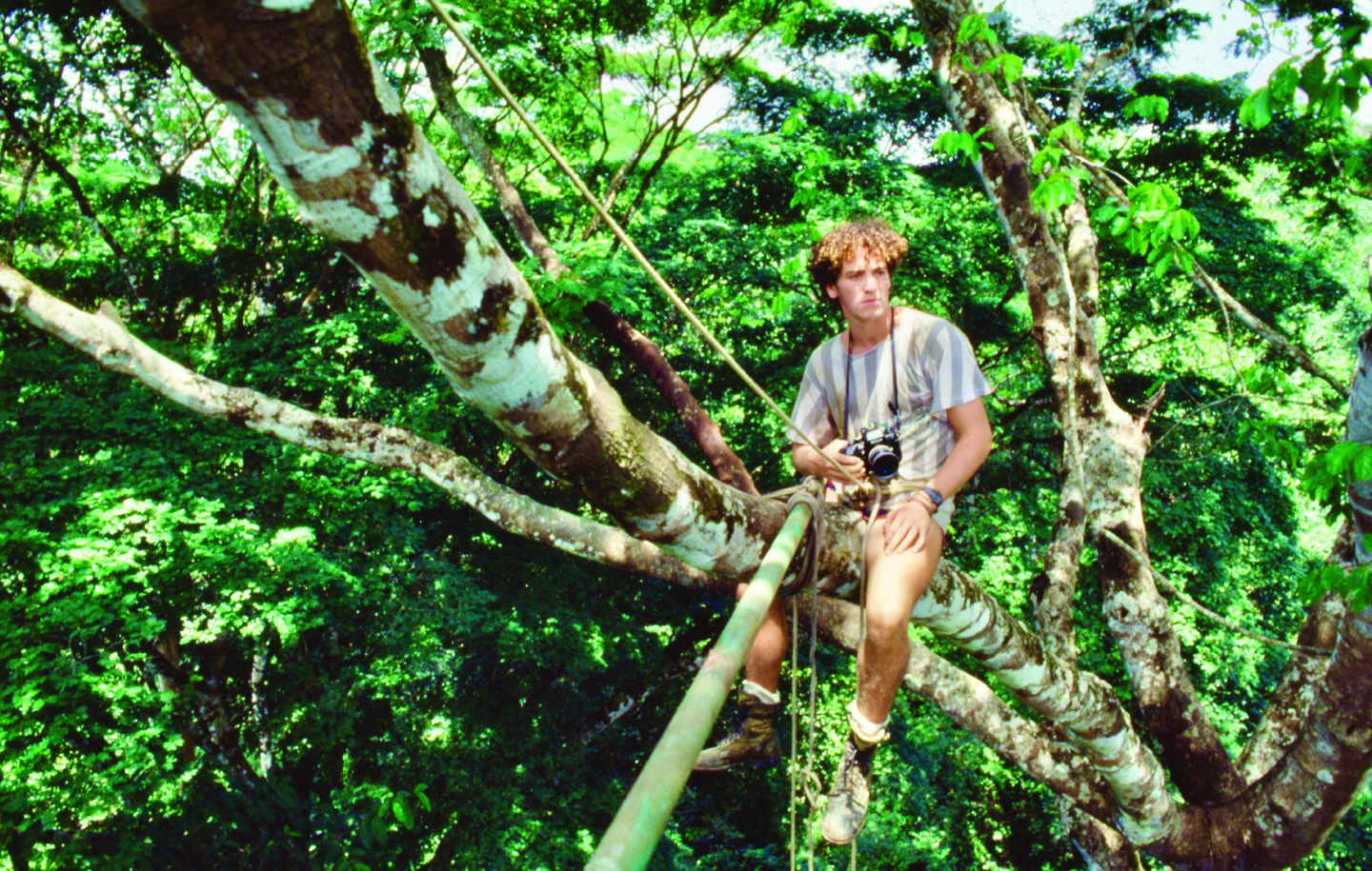 Photography helped Gordon Buchanan find comfort away from violent ...