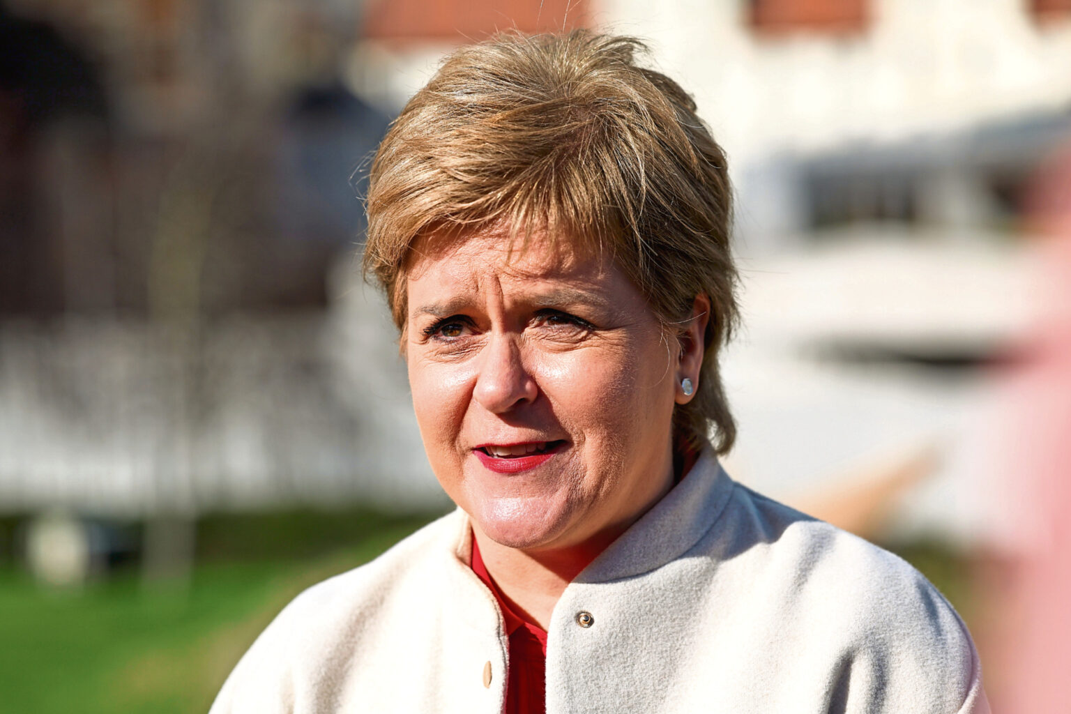 Ex-SNP health secretary calls for inquiry into Murrell row